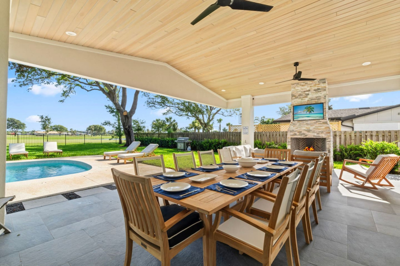 Taj Duval | 5BR Luxury Estate | Heated Pool & Golf Course ...